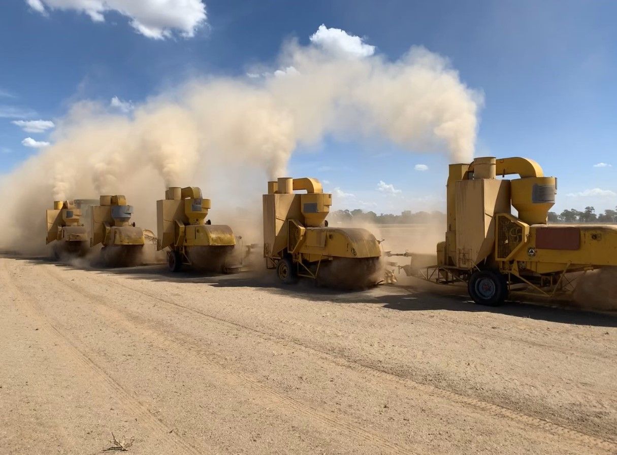 Horwood Bagshaw Clover Harvester modifications across Australia ...